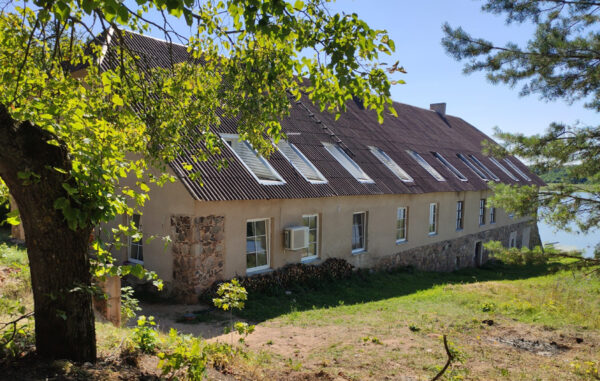 Šlovinga SALŲ DVARO praeitis ir stabtelėjusi šiandiena - Vintažo Ženklai
